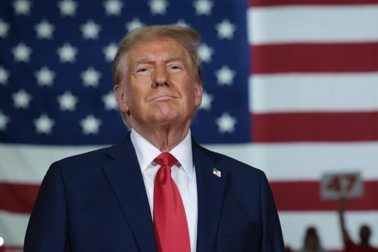 Donald Trump: "Revocherò il mandato sulle elettriche"