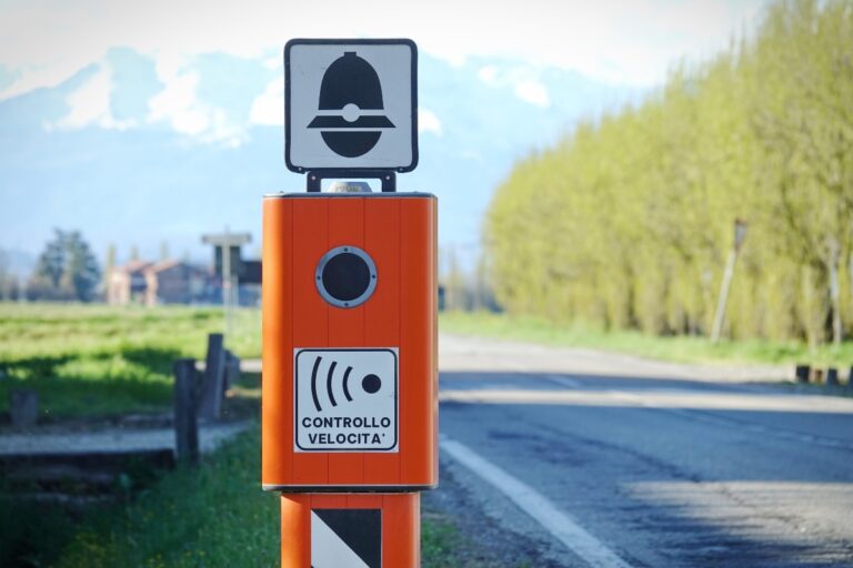 Autovelox in Italia: scopri la mappa ufficiale aggiornata